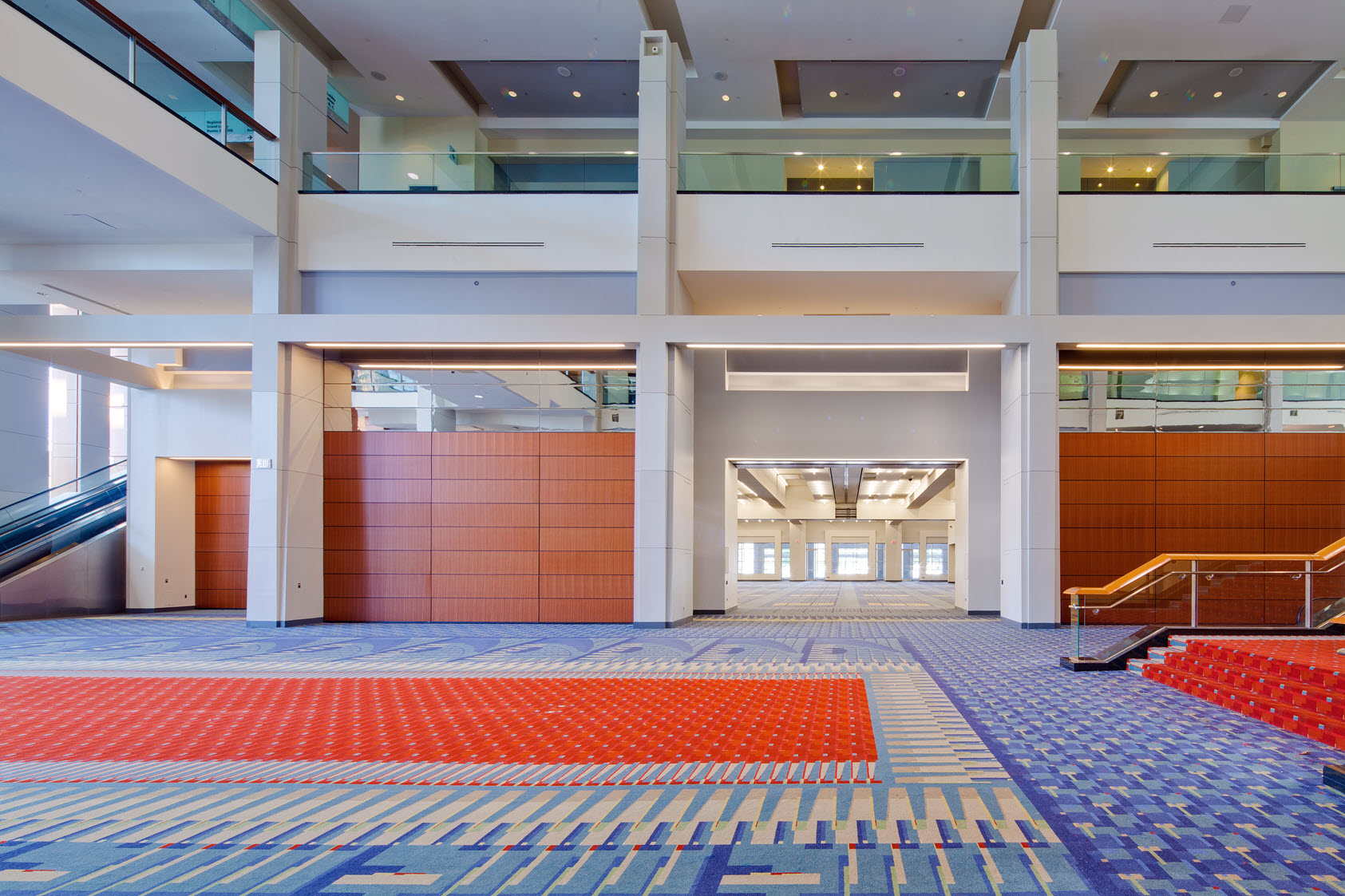 PROJECT FEATURE: OPTIMIZING EXHIBITION SPACE | Skyfold