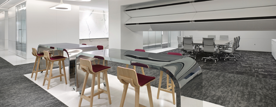 THE SKYFOLD EXPERIENCE | Skyfold